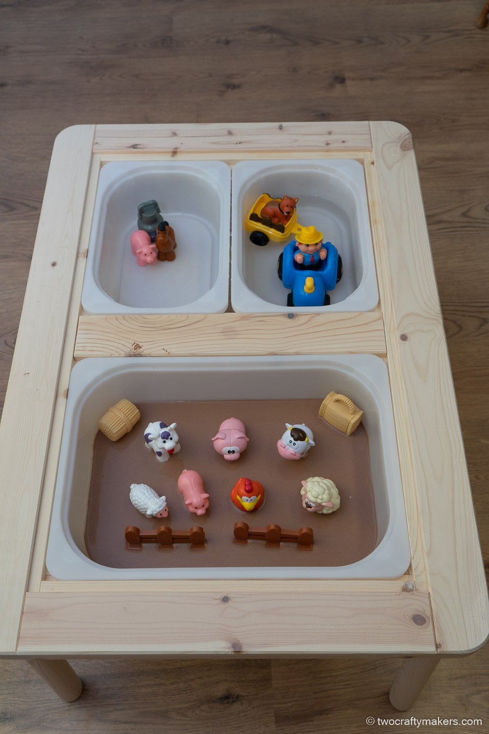 How to Make Play Mud (with printable instructions) - Two Crafty Makers