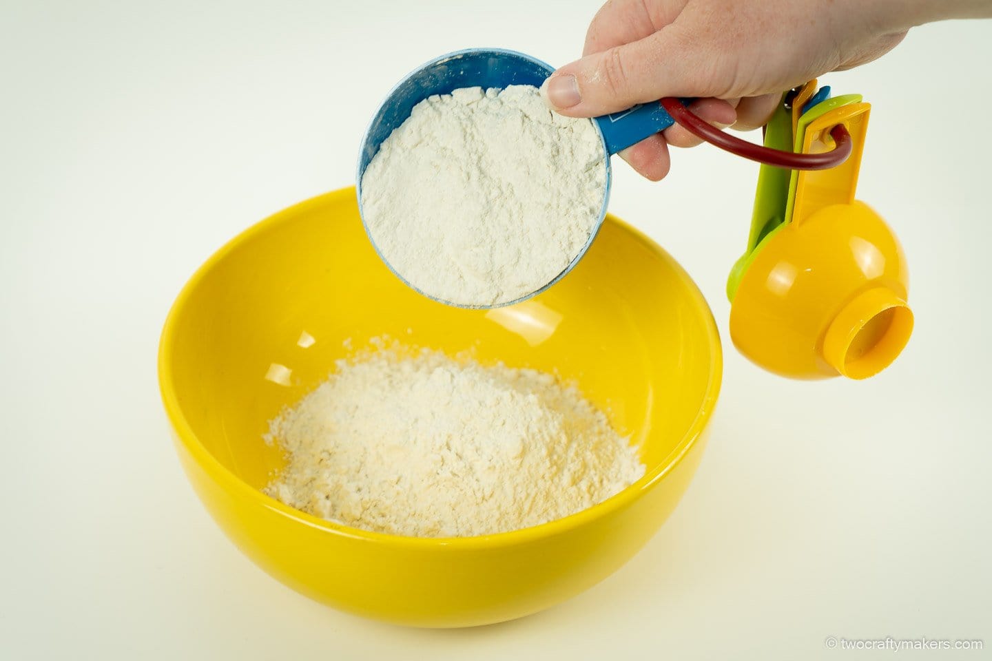 How to Make Play Mud (with printable instructions) - Two Crafty Makers