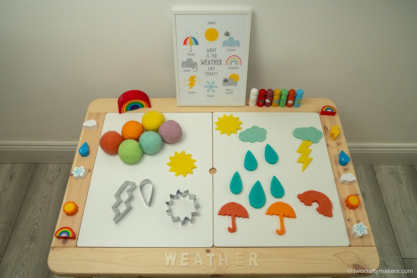 5 Fun Weather Sensory Bin Ideas! - Two Crafty Makers